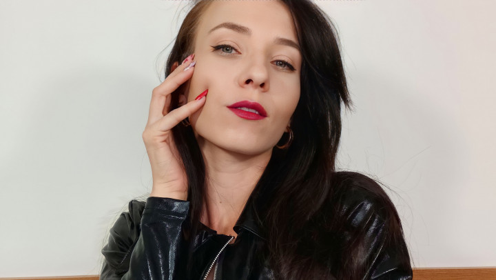 Sarralive Mesmerizing Eyes And Joi Manyvids