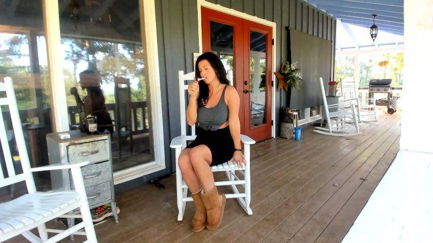 Sweetkiss 69 Ugg Smoke Break Manyvids