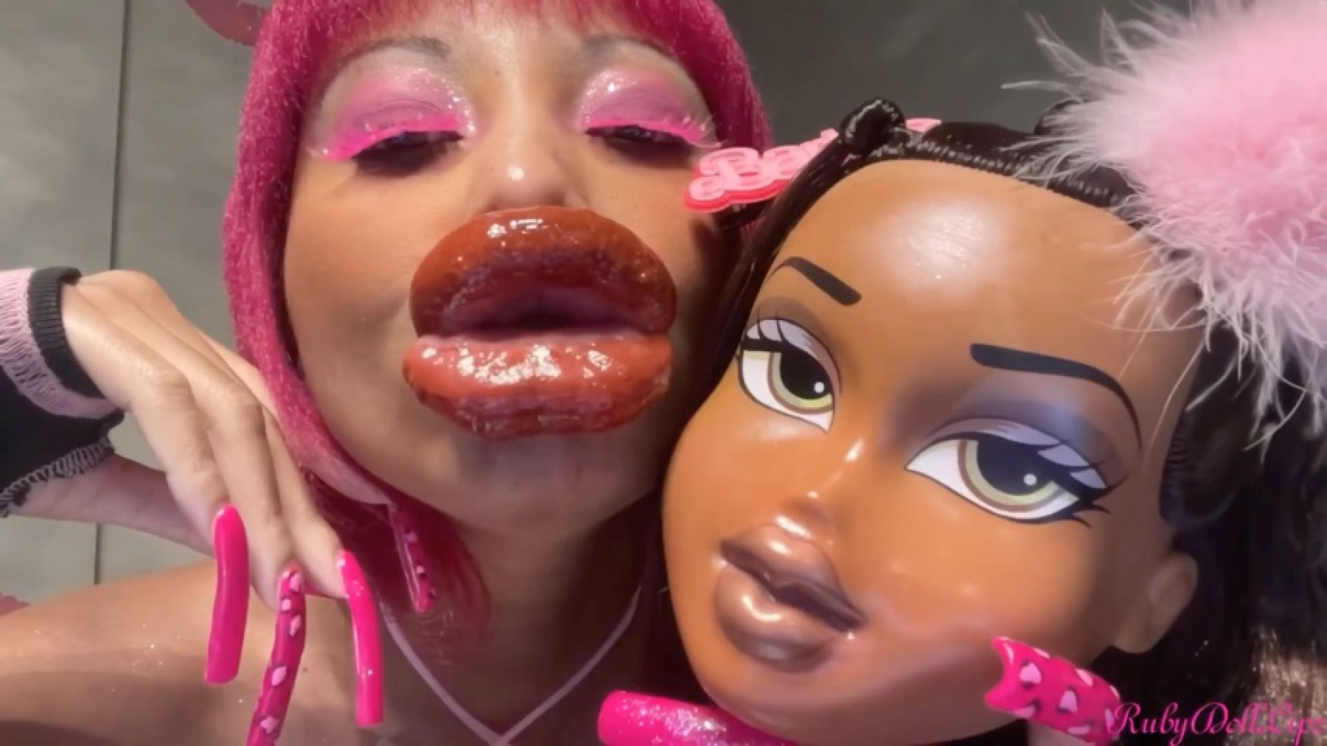 Rubydolllipz Larger Lips Doll Head Kisses 39 Manyvids