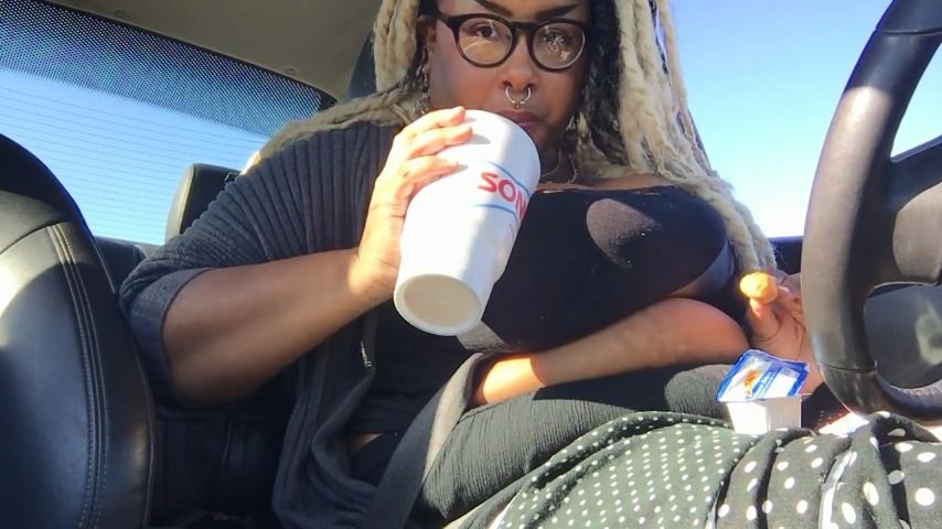 Lilithisfat Quickie Fast Food Car Stuffing Manyvids