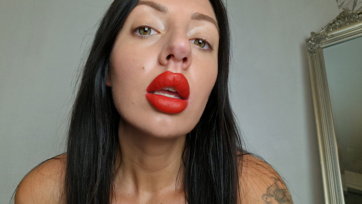 Tattooed Temptress Obey My Big Red Lips Manyvids