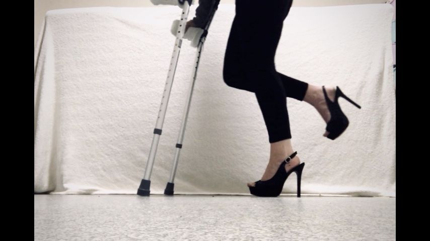 Heavenscent23 Crutching In Heels With Nwb Manyvids