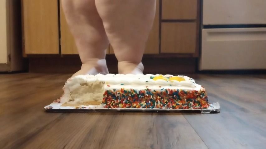 Alison Ace Ssbbw Cake Stomping Manyvids