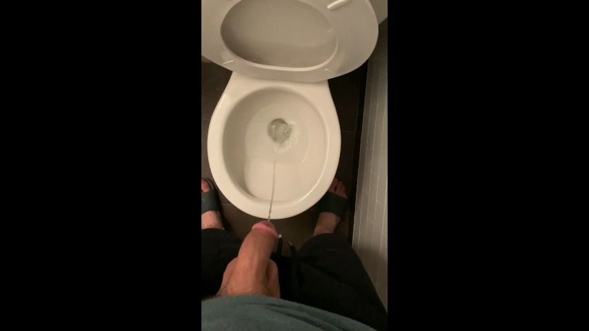An Expose Pov Straight Cut Cock Pissing Manyvids