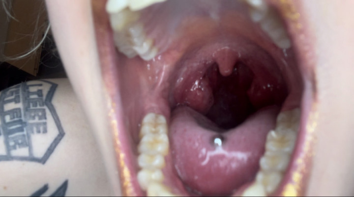 Glitterqueen1999 Mouth Fetish Lipstick Fetish No Makeup Goth Girl Manyvids