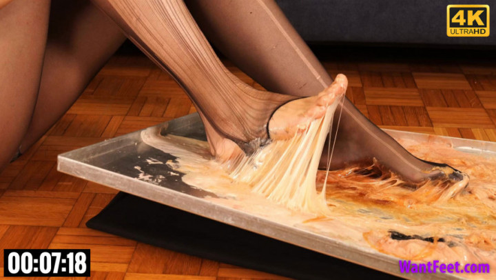 Wantfeet Enola Pantyhose Stuck 4k Manyvids
