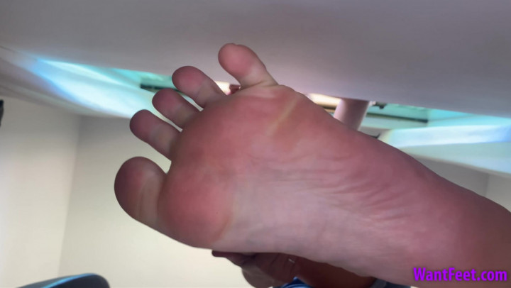 Wantfeet Teen Girl Stomping Hd Manyvids