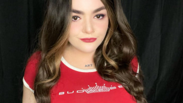 Hottest Vids From Your Favorite Content Creators Manyvids
