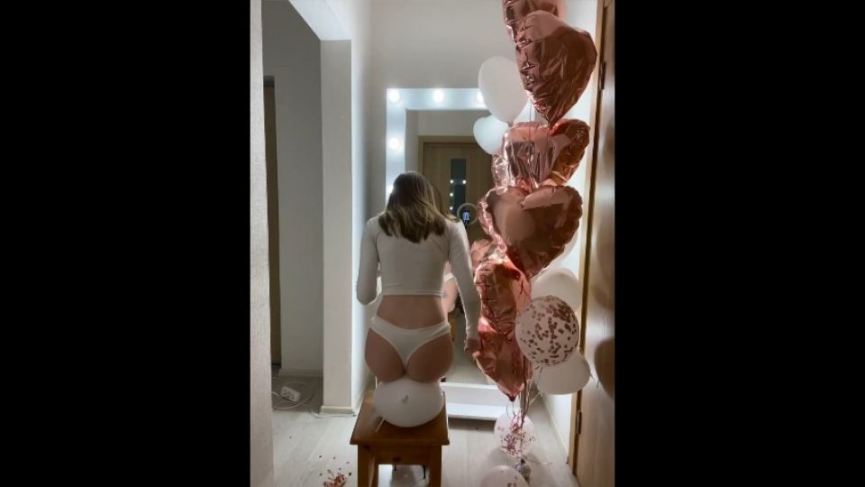 Vivivikaaa Pop Balloons Manyvids 1081