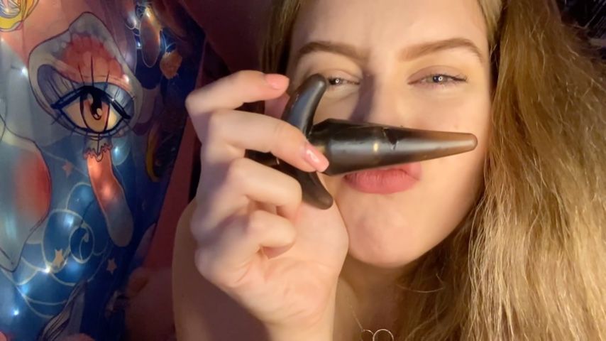 Britishbecky Teen Butt Plug Sniffing Custom Manyvids
