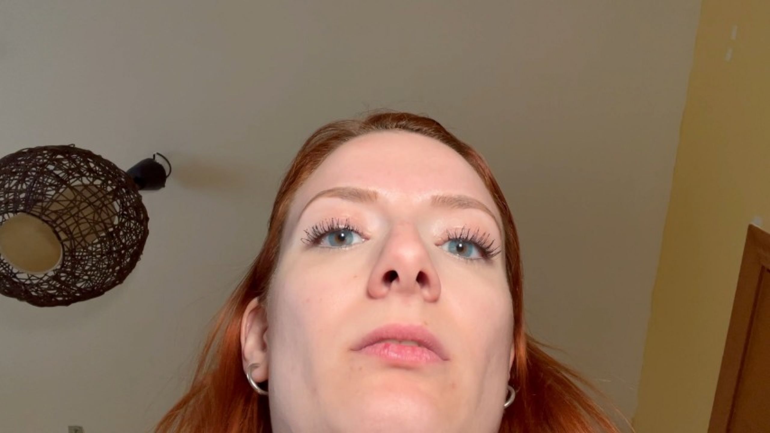Evelyn Jade Tiny Date Gets Lost In Giantess Nose Manyvids