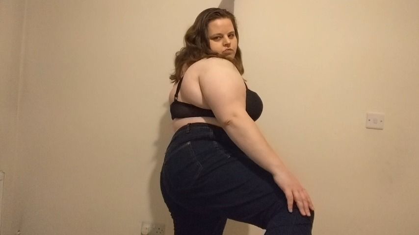 Hottest Vids From Your Favorite Content Creators Manyvids