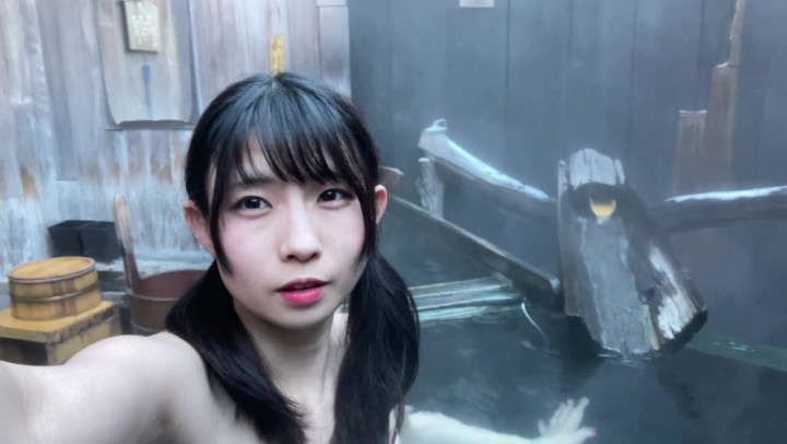 Makogirl Mako Entering An Outdoor Hot Spring Bath In Japan 2 Manyvids