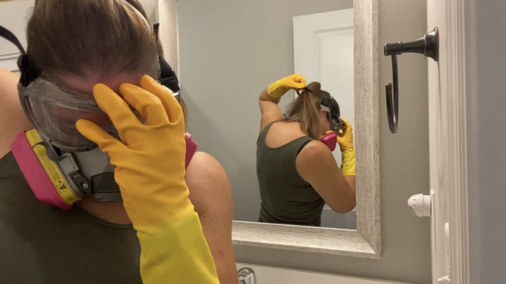 Drloren Gloved And Mask Bathroom Cleaning Manyvids