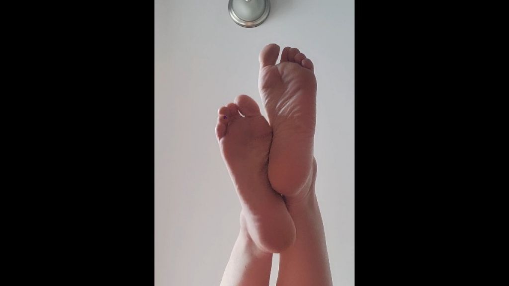 Hottoesterry All About The Soles Manyvids