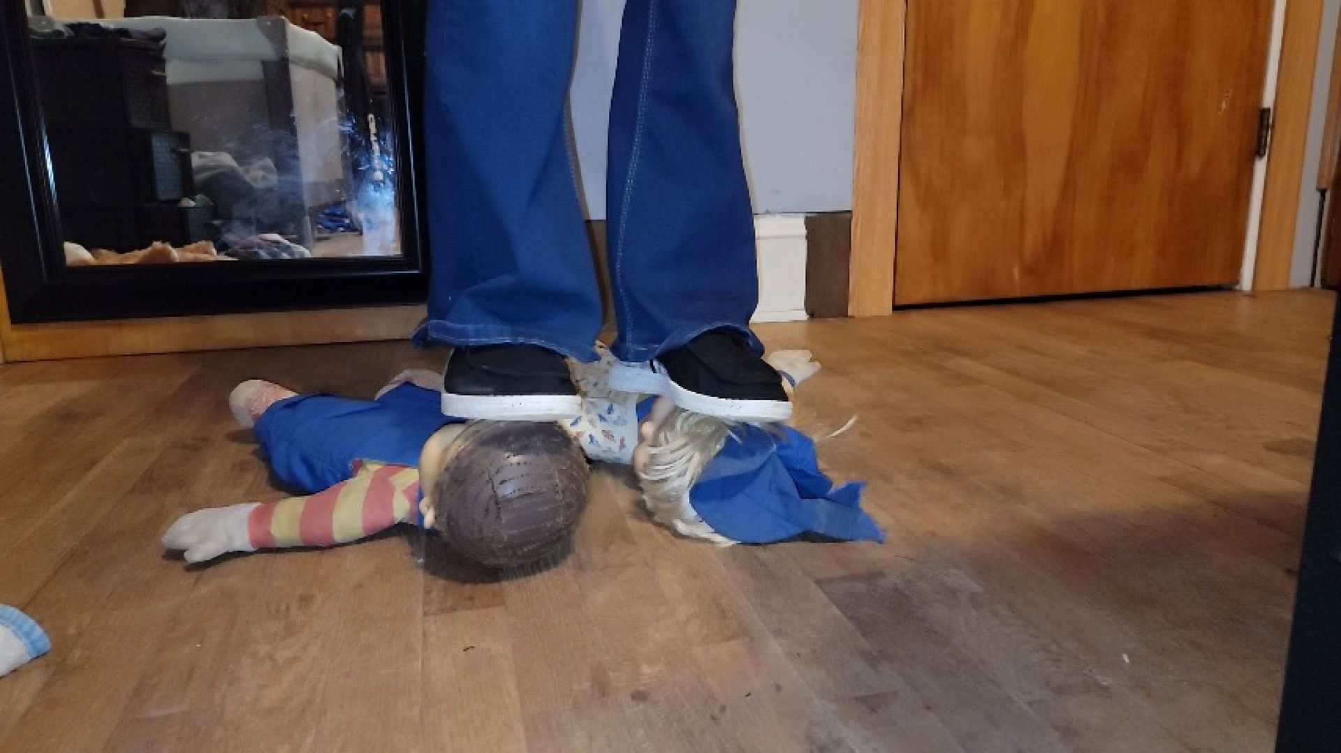 Wantsocks Double Doll Crush Manyvids