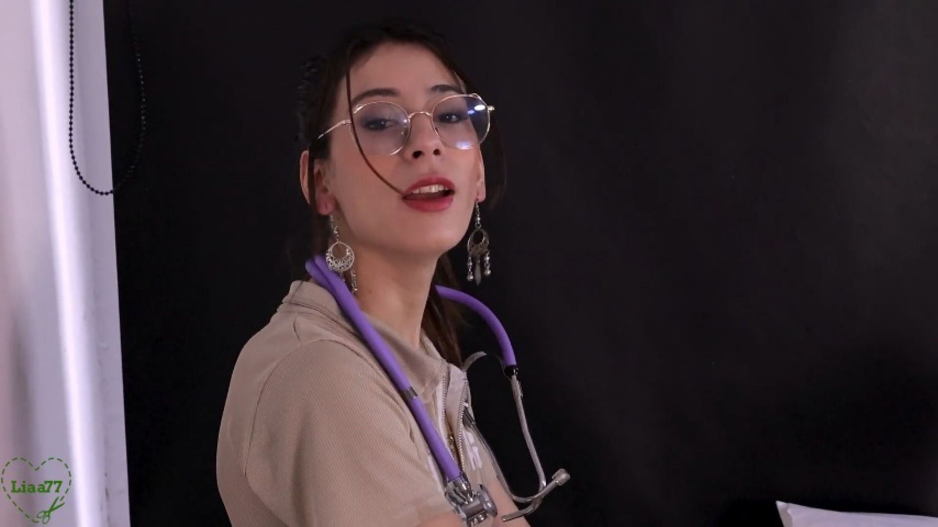Liaa77 Sexy Doctor Manyvids