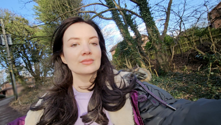 Faye Taylor Blue Trousers Outdoor Wetting Peeing Manyvids